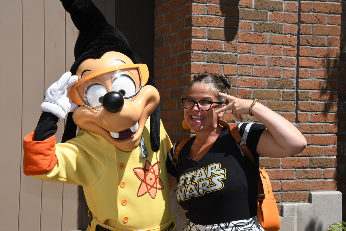 30 Years of A Goofy Movie - Dancing To Disney